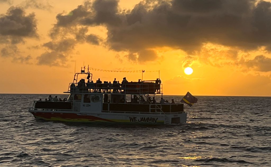 Sunset Sail - Irie Tours